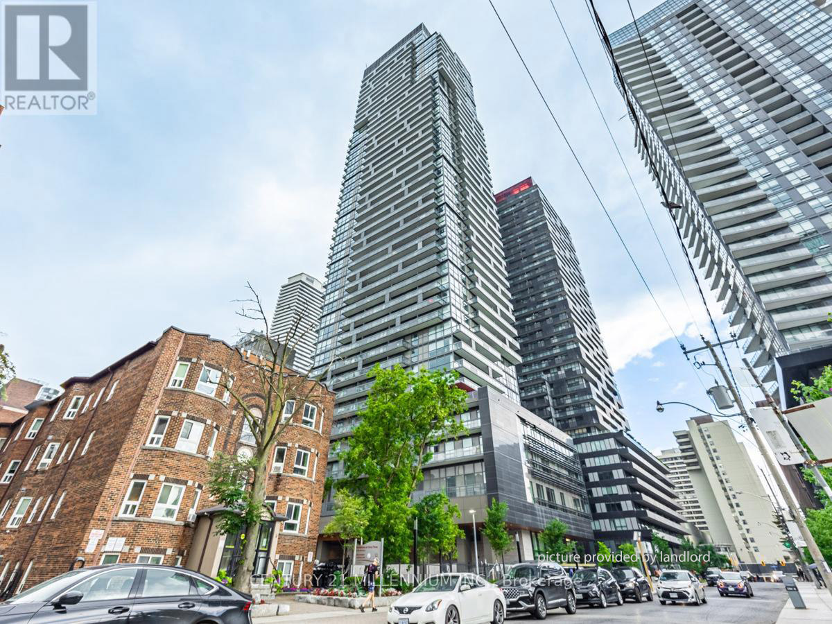 For rent: 39 Roehampton Avenue Toronto, 2 bdrm Viewit |244353